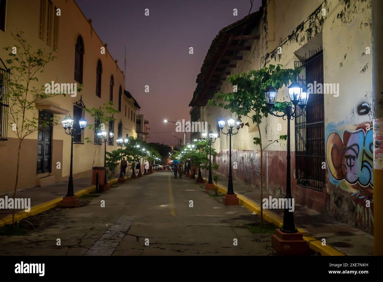Pedestrian street at night in the city centre, Leon, Nicaragua Stock ...