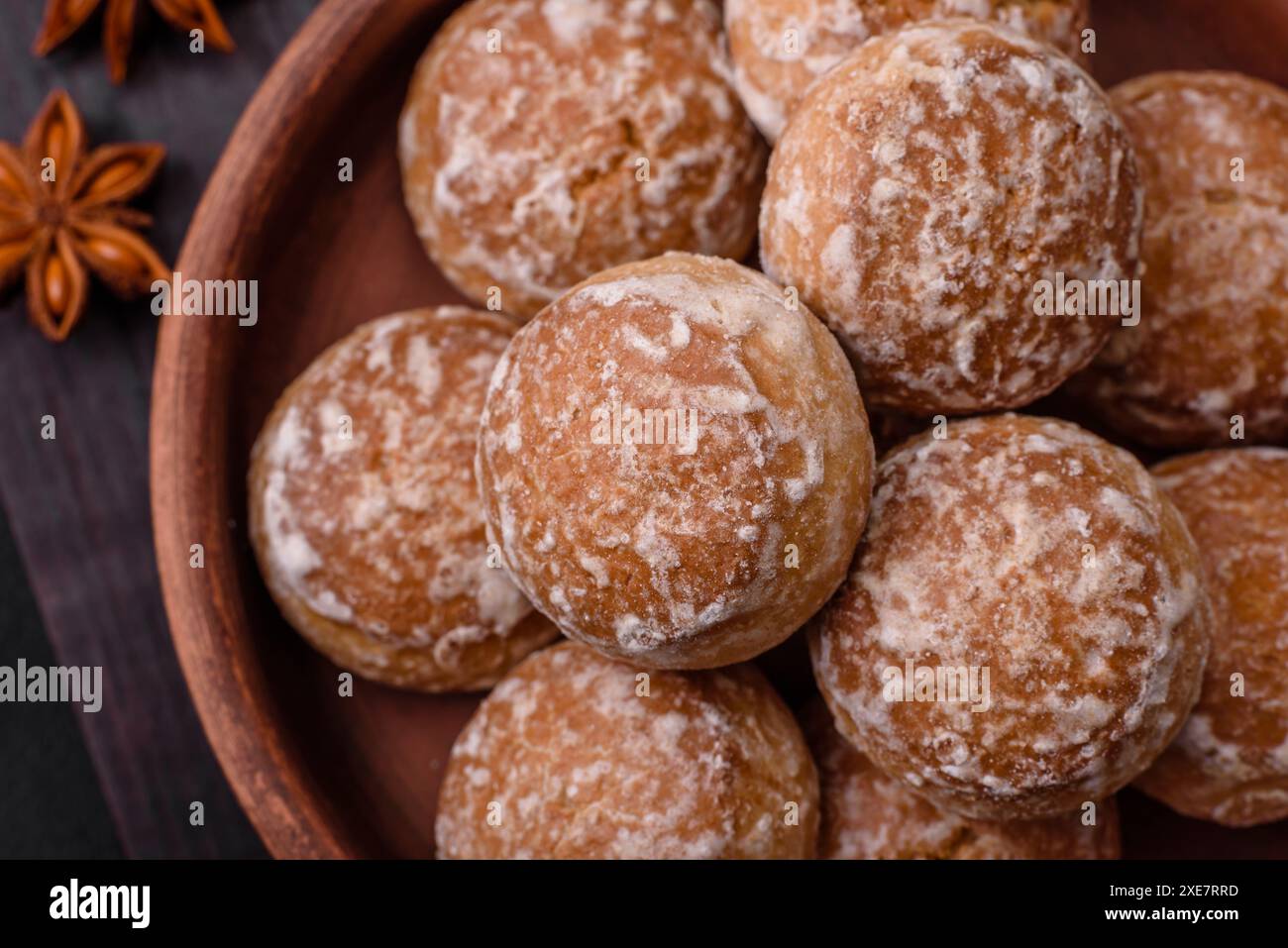 Delicious sweet round gingerbread with jam inside Stock Photo - Alamy