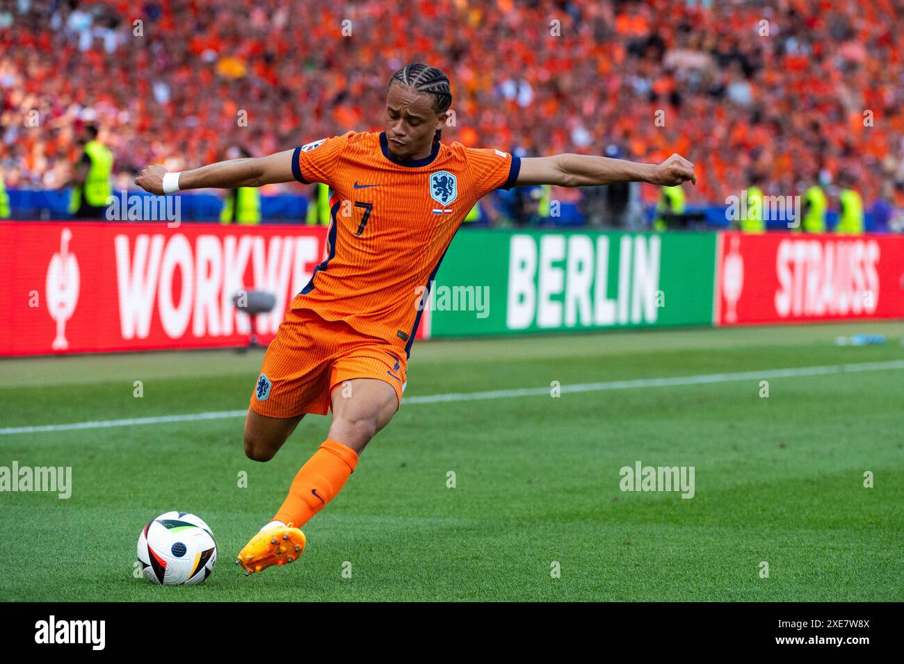 Xavi Simons (Niederlande, #07) am Ball, GER, Netherlands (NED) vs Austria (AUT), Fussball ...