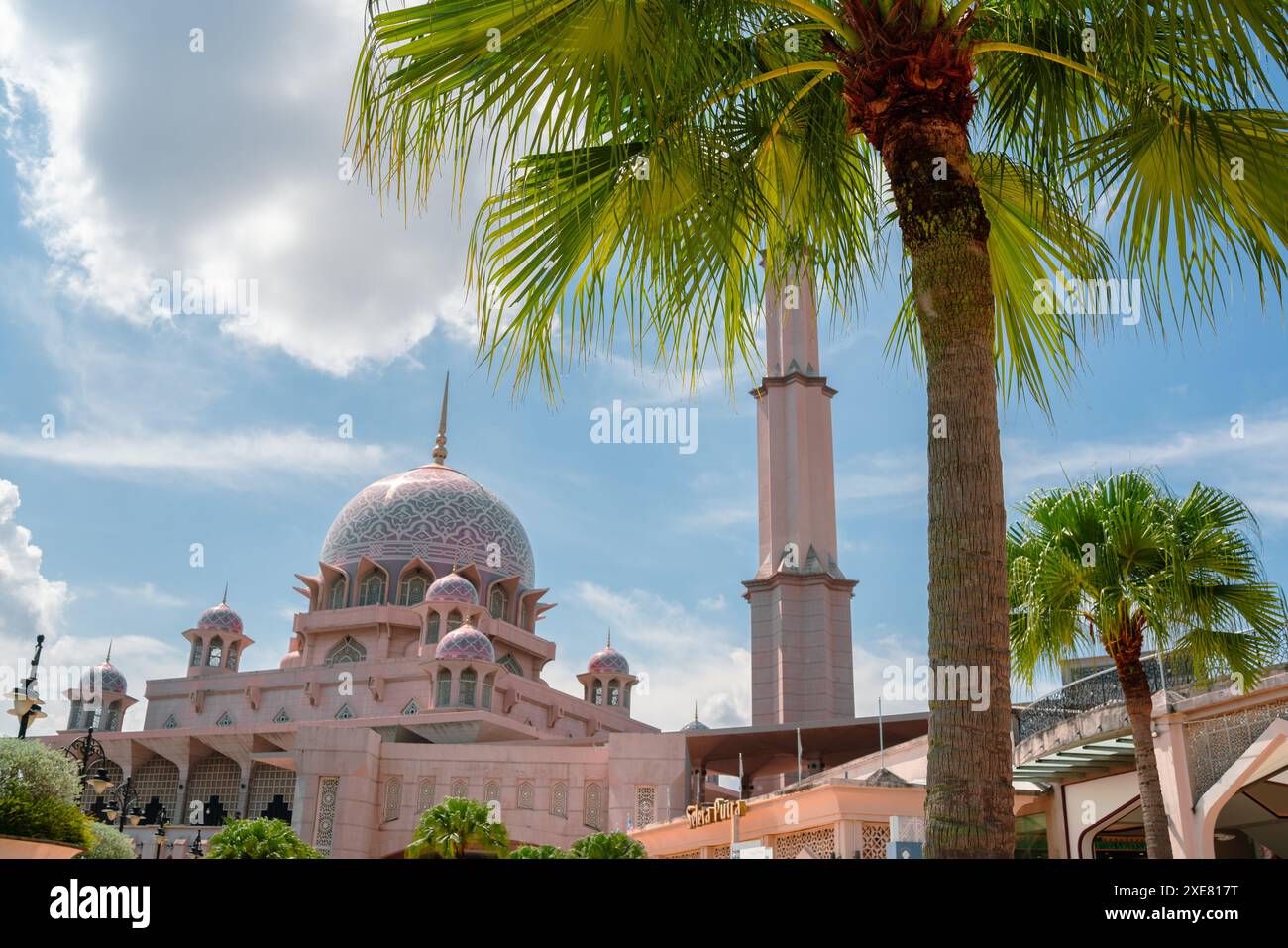 Architecture putrajaya architecture facade hi-res stock photography and ...