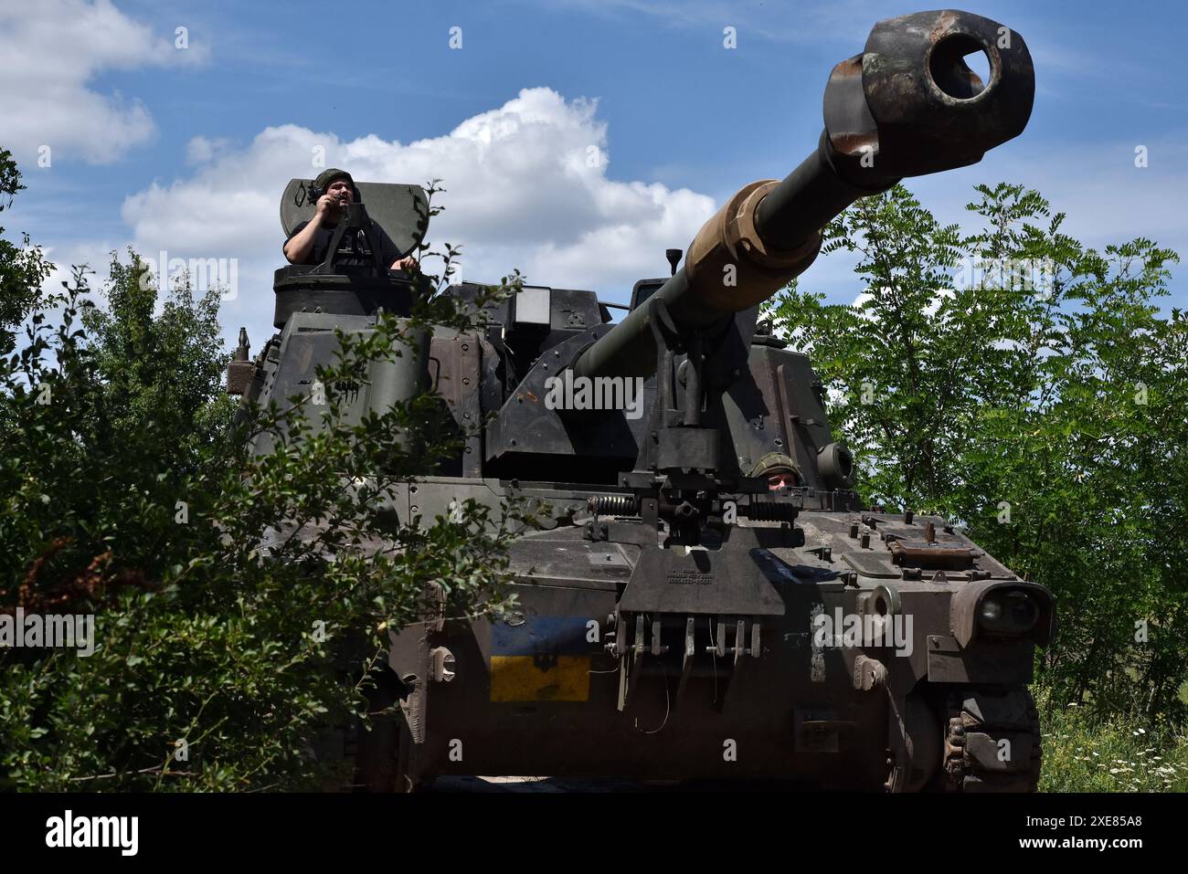 Orikhiv, Ukraine. 25th June, 2024. Ukrainian crew of the 155mm self ...