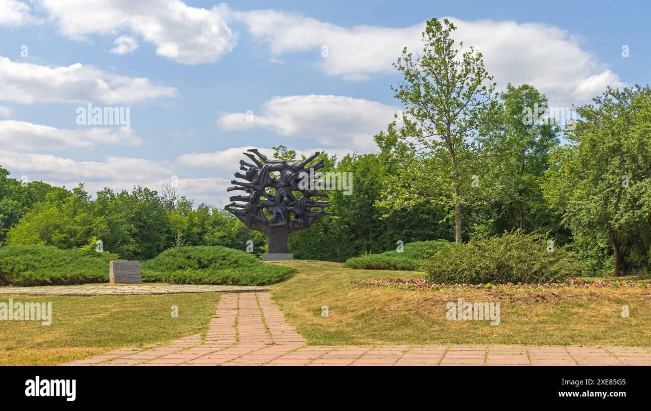 Kragujevac, Serbia - May 26, 2022: A Hundred for One War Monument ...