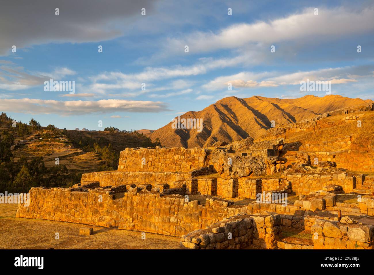 Historic Inca buildings in Peru Stock Photo - Alamy