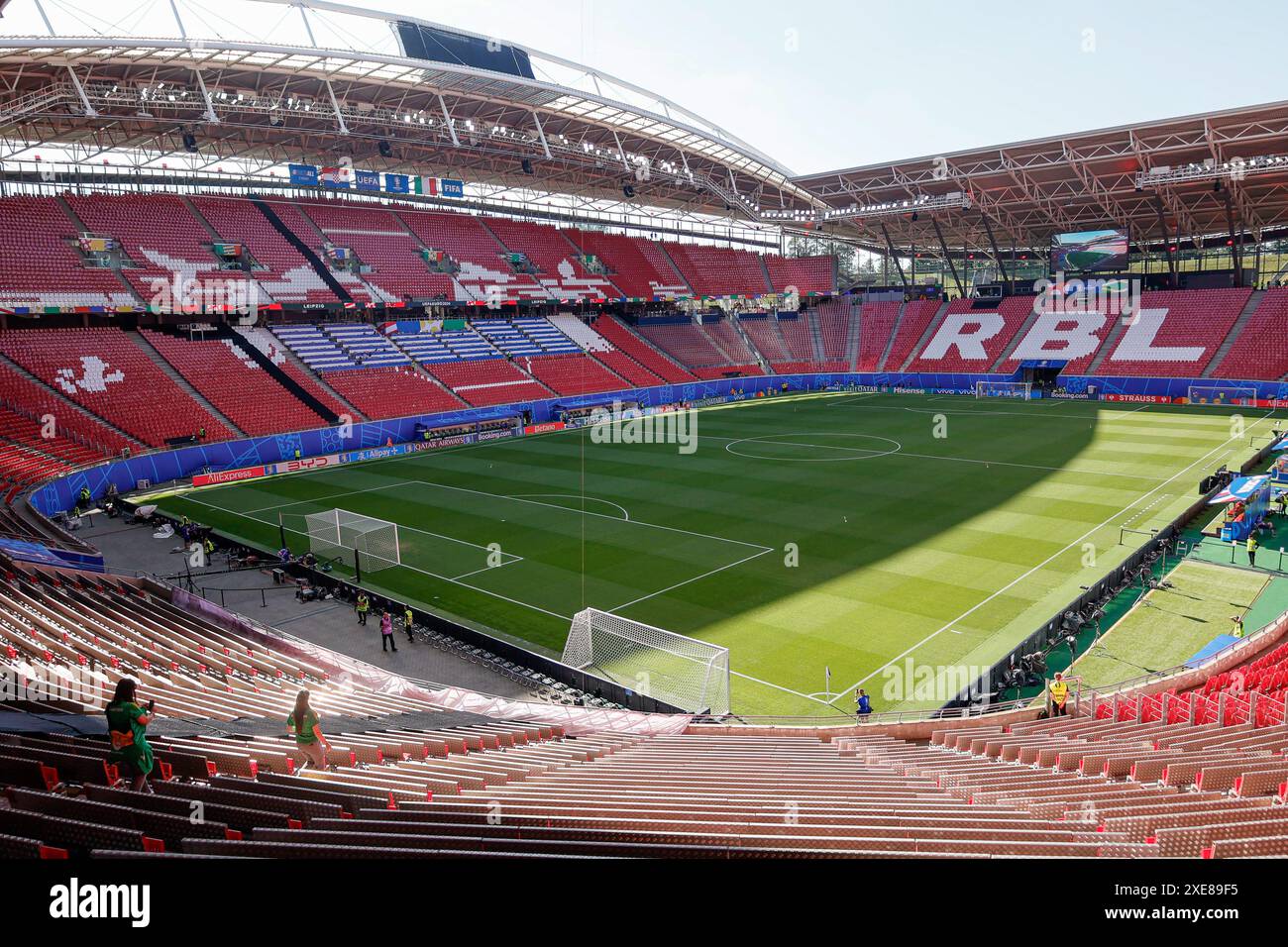Leipzig Stadium: General view inside the Leipzig stadium during the ...