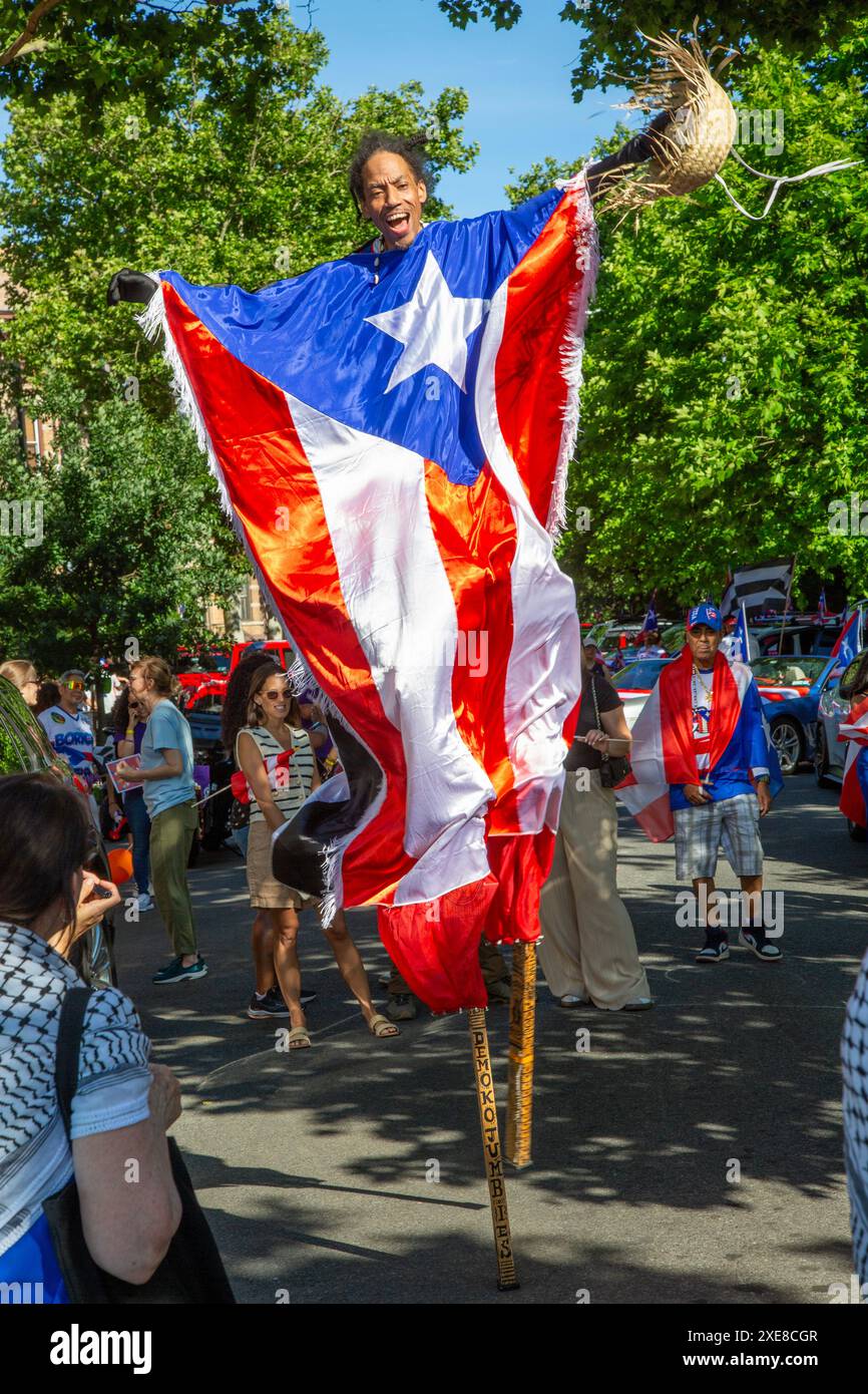 Neighborhood Puerto Rican Day Parade on 5th Avcenue in Sunset Park ...