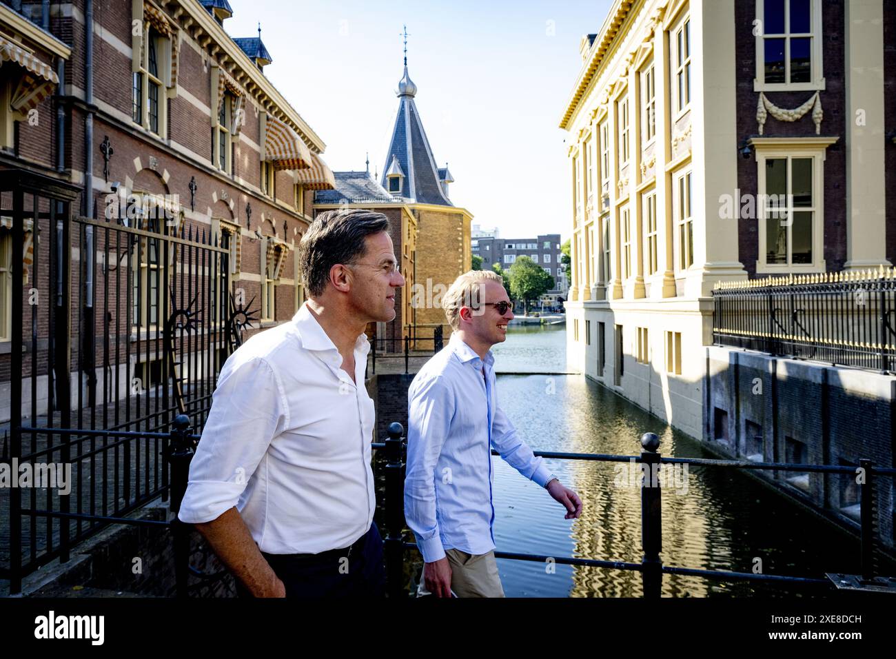 THE HAGUE - Outgoing Prime Minister Mark Rutte leaves the Binnenhof ...