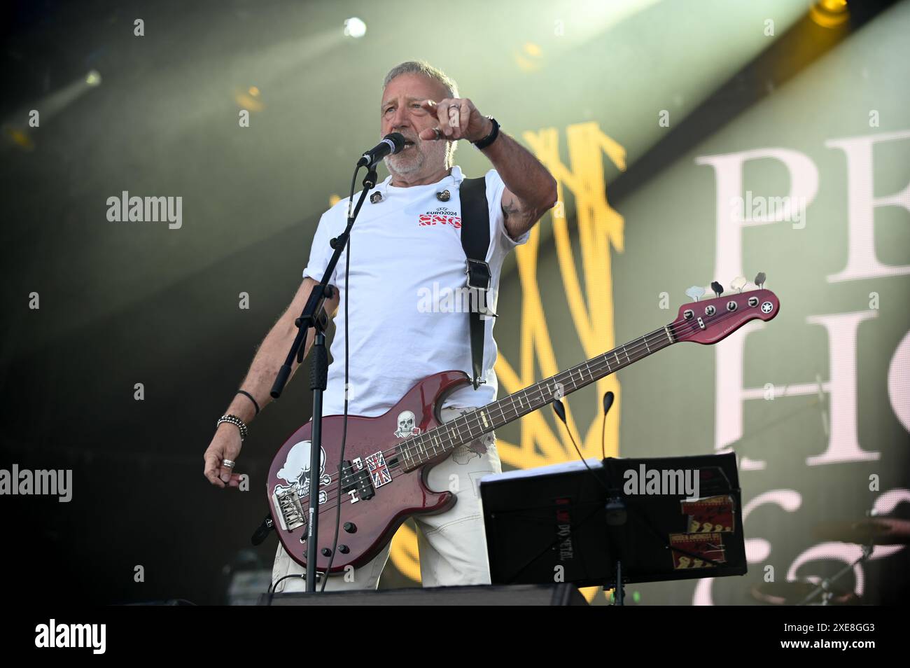 Peter Hoo and the Light Performing at Lets Rock Leeds 80s Festival 2024 ...