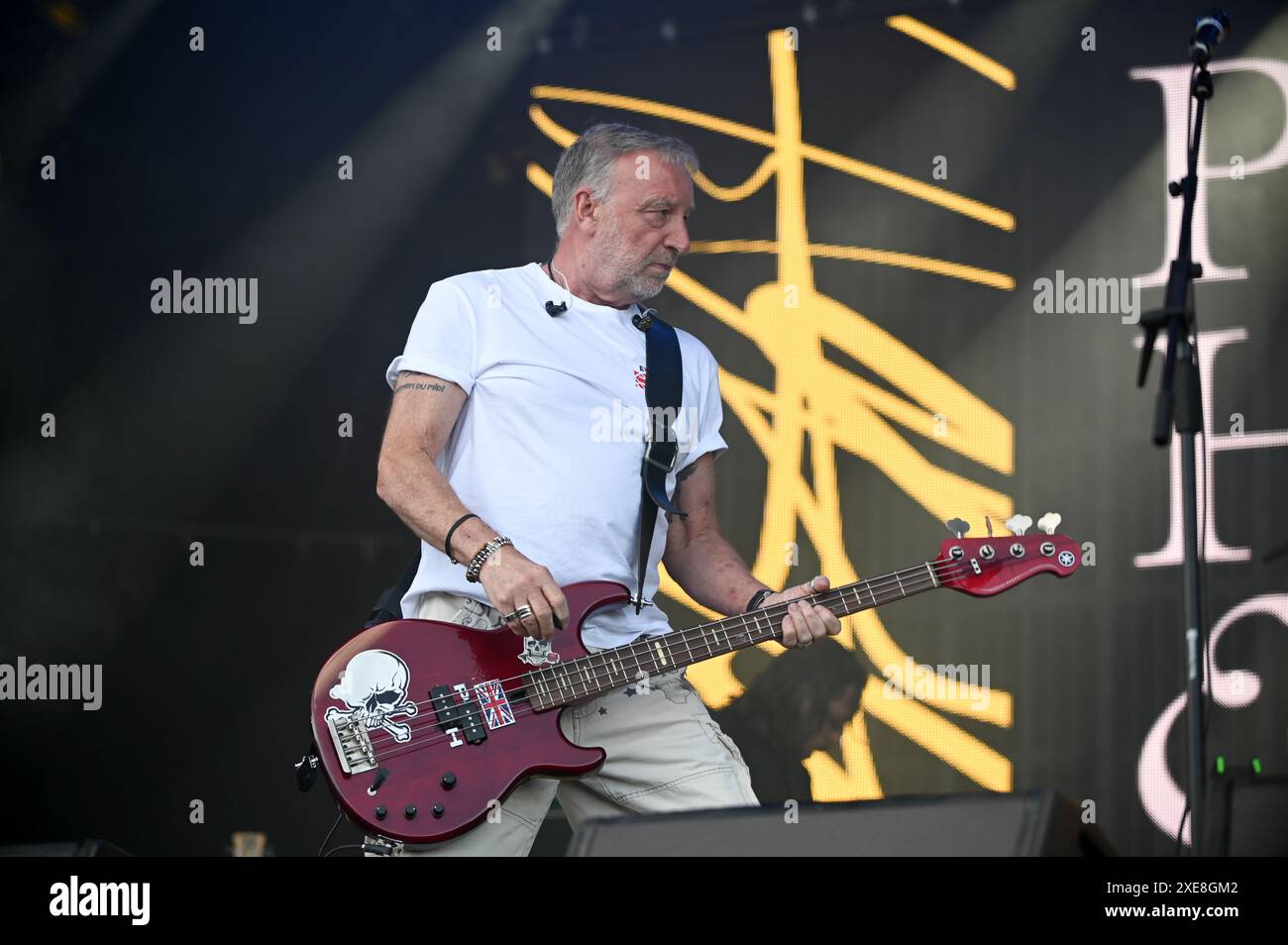 Peter Hoo and the Light Performing at Lets Rock Leeds 80s Festival 2024 ...