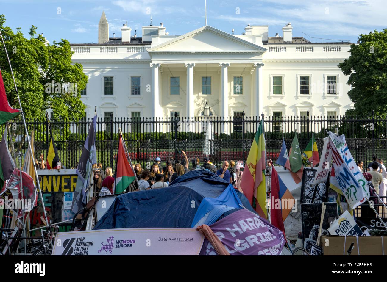 6th June 2024 Washington DC - Group of people protesting outside The ...