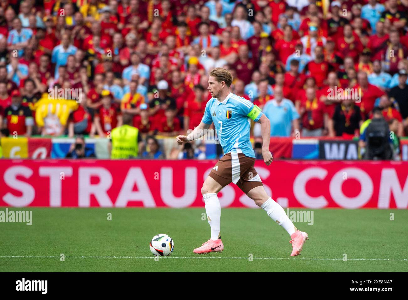 Kevin de Bruyne (Belgien, #07) am Ball, GER, Ukraine (UKR) vs Belgium ...