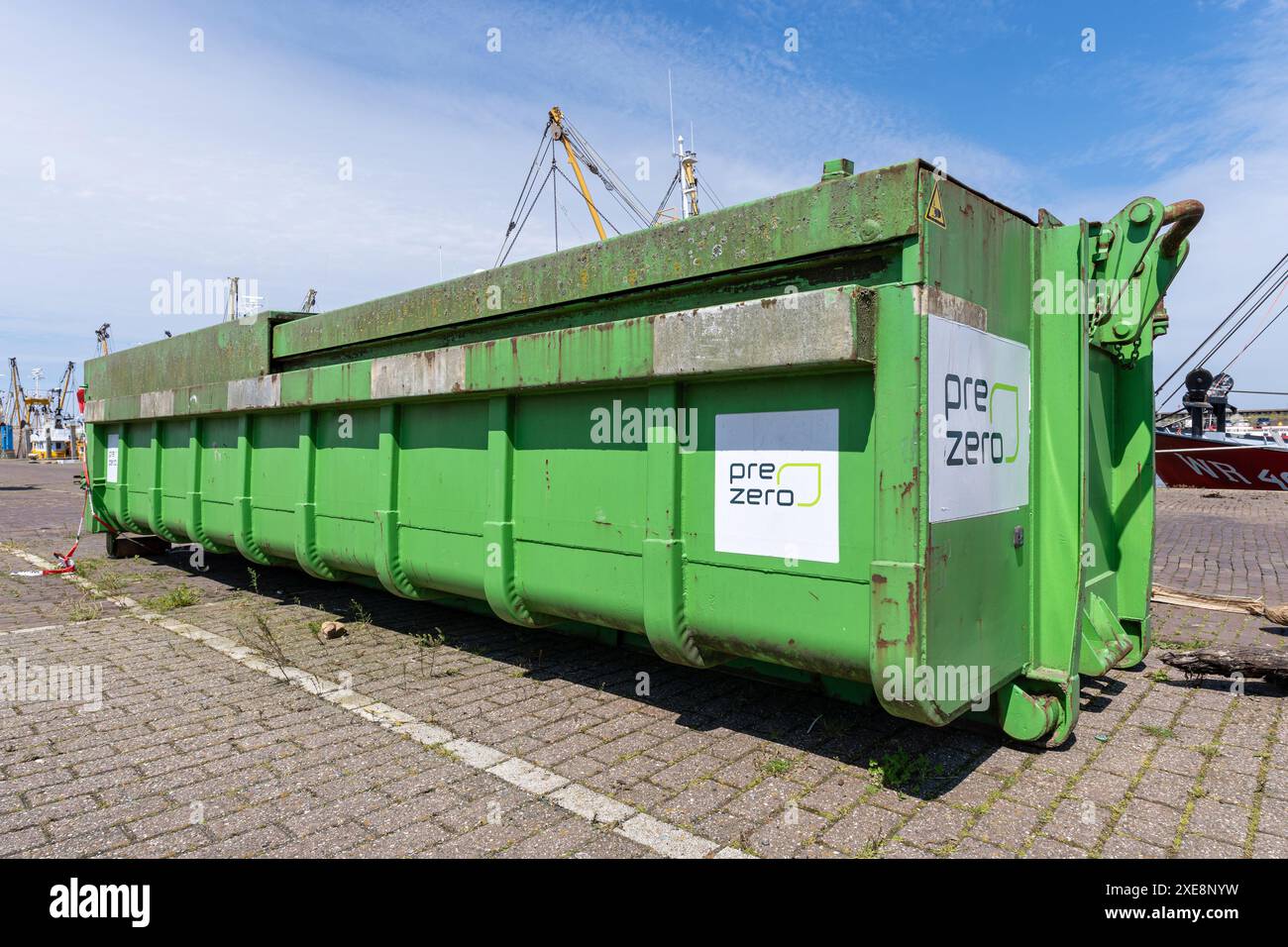 PreZero roll-off container Stock Photo - Alamy
