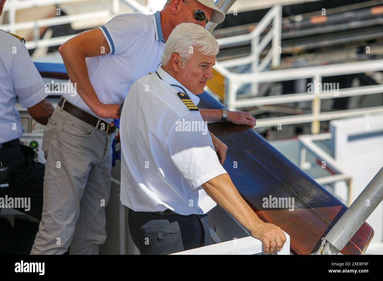 Sea organization hi-res stock photography and images - Alamy