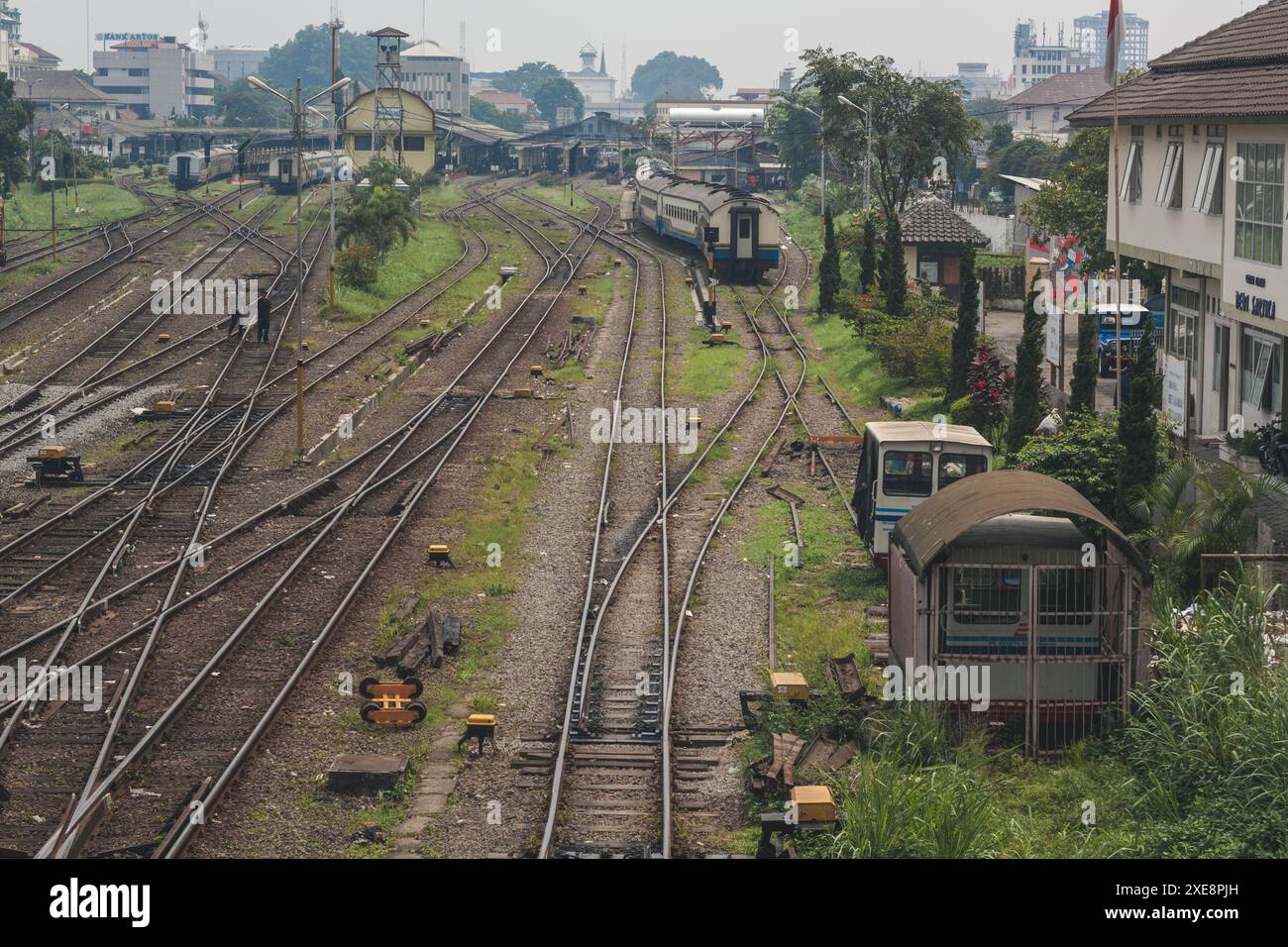 Bandung station hi-res stock photography and images - Alamy