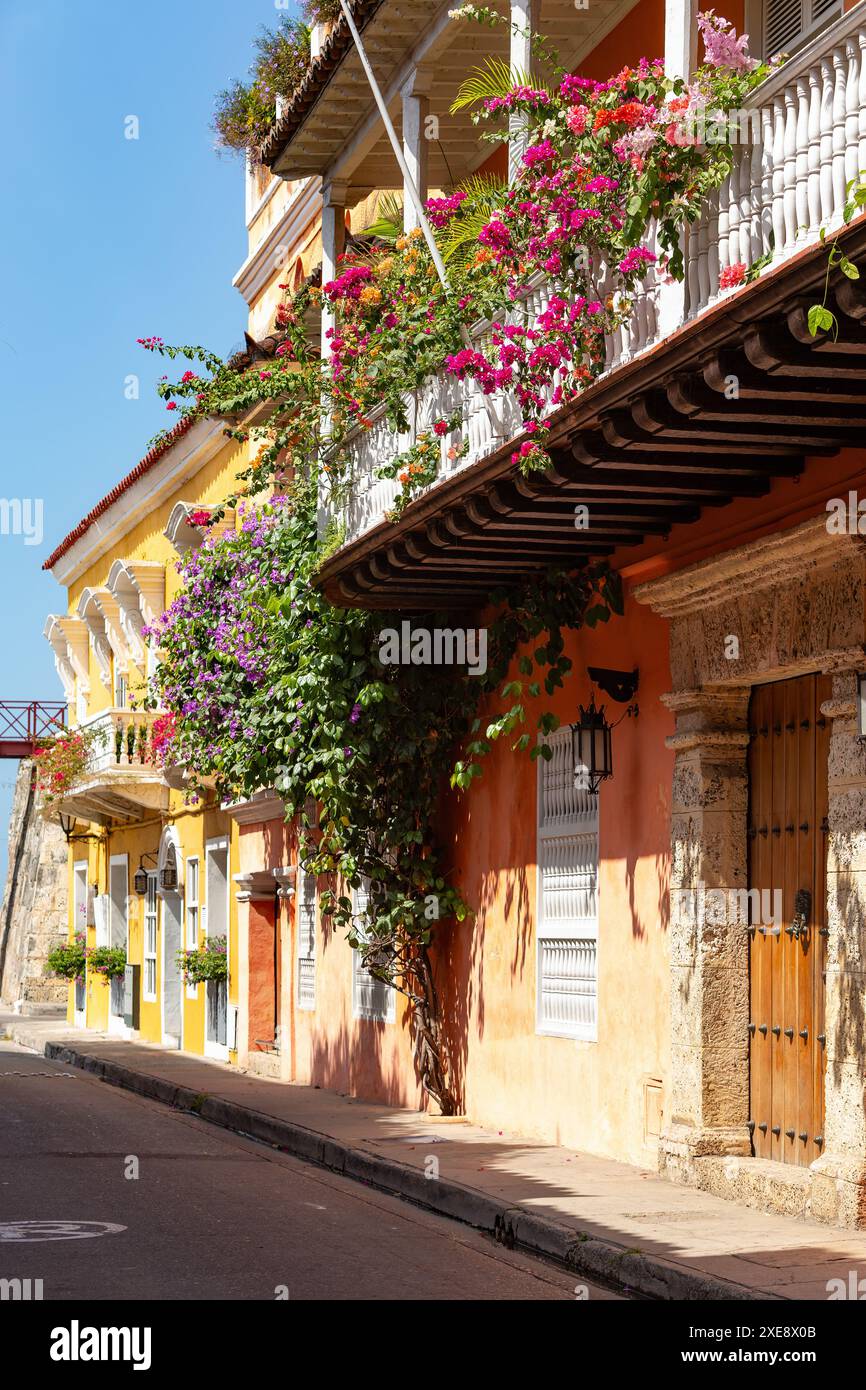 Heritage town Cartagena de Indias, beautiful colonial architecture in ...