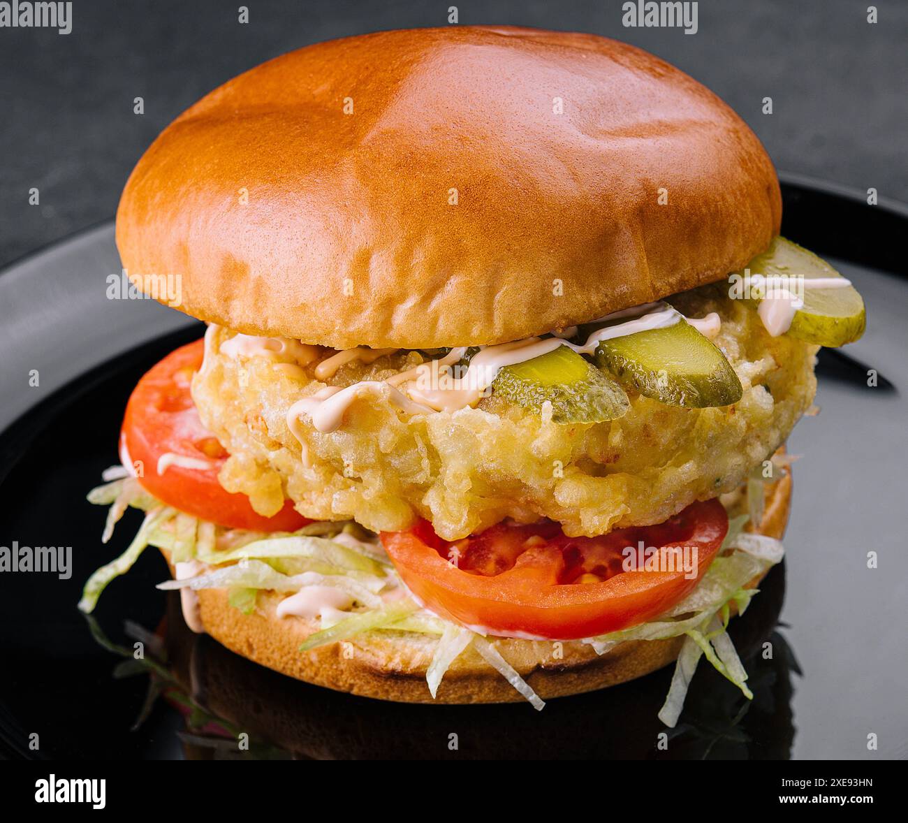 Fish burger fried hamburger hi-res stock photography and images - Alamy