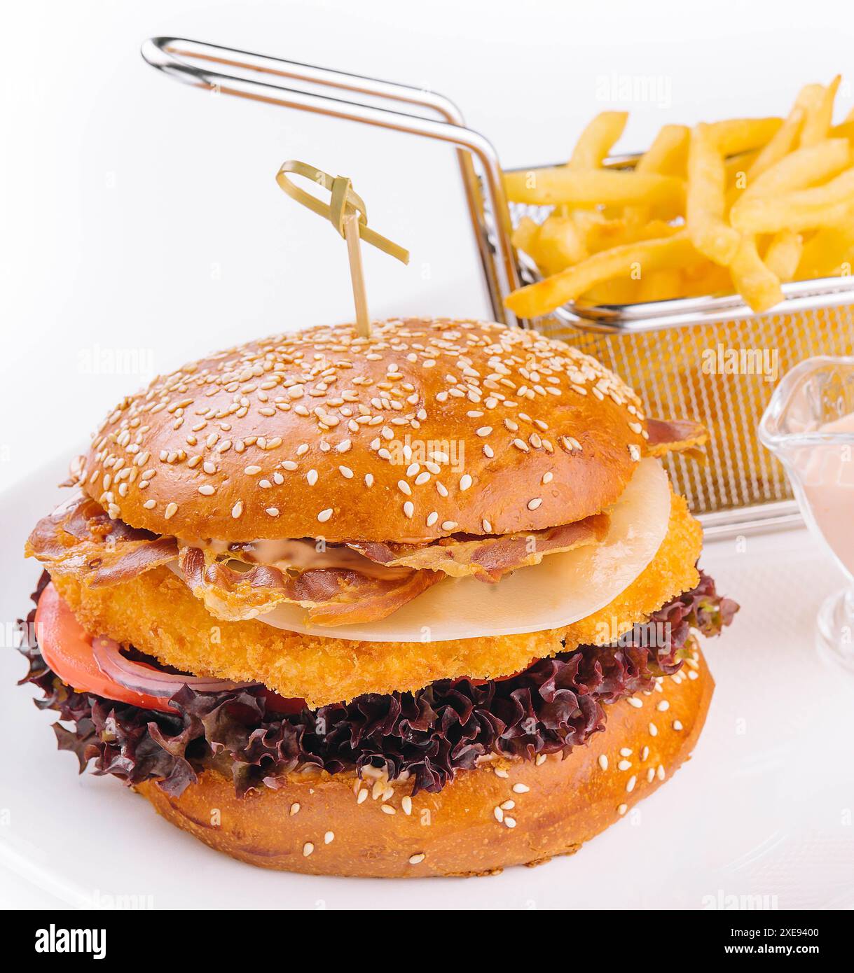 Crunchy chicken burger hi-res stock photography and images - Alamy