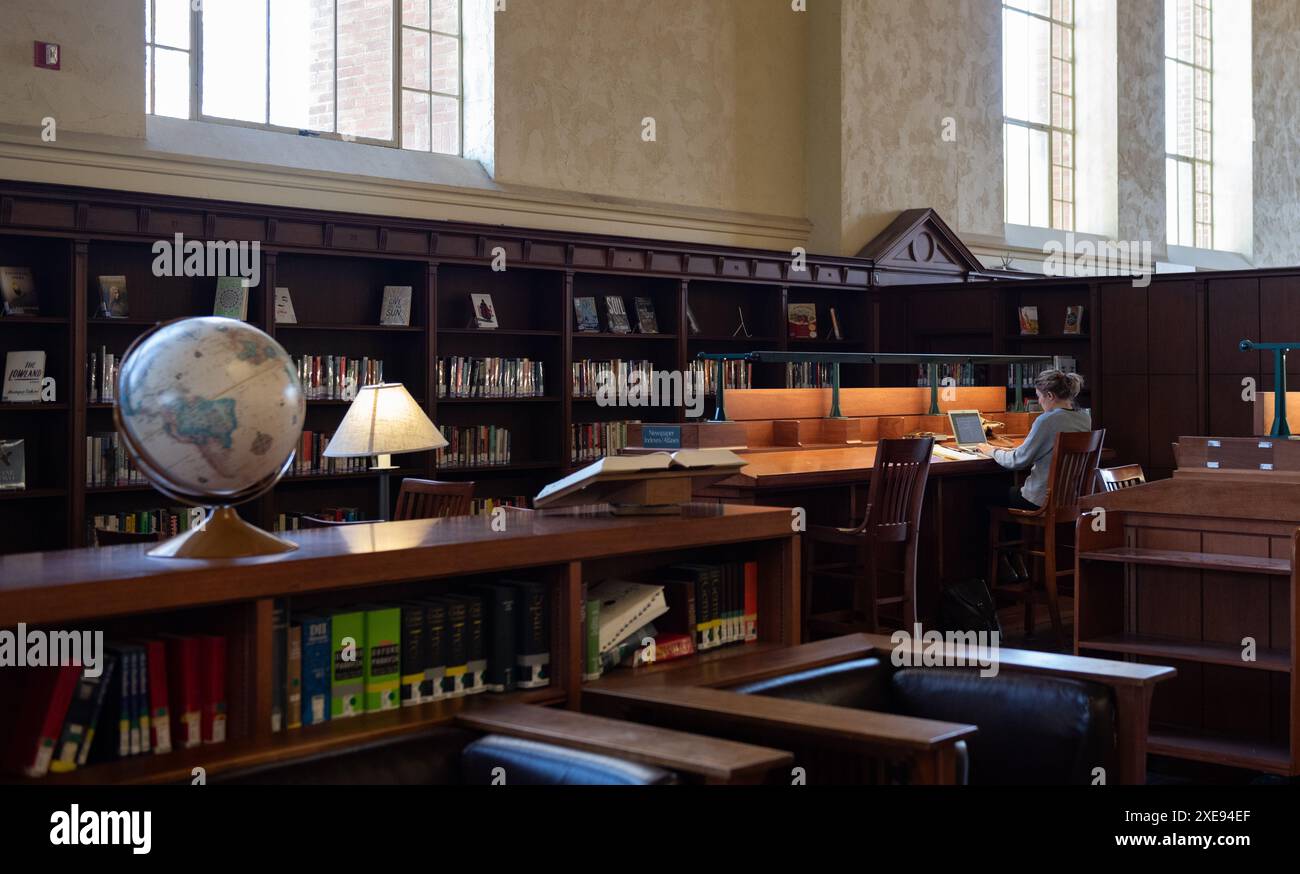 Los Angeles, California USA - March 28, 2017: Student studying at ...