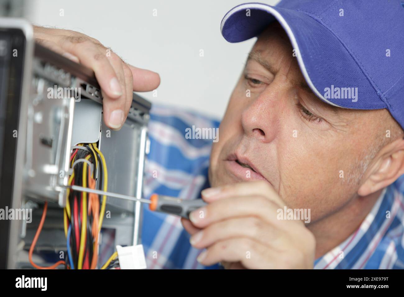 Old broken disassembled case hi-res stock photography and images - Alamy