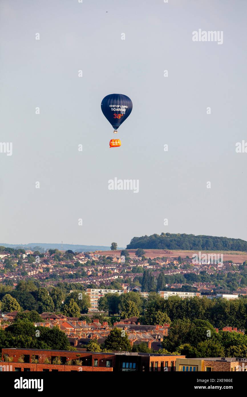 EDITORIAL USE ONLY A view of a hot air balloon over Nottingham ...