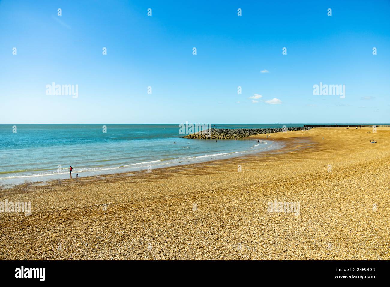 Welcome to England - First sightseeing tour in the beautiful harbour ...