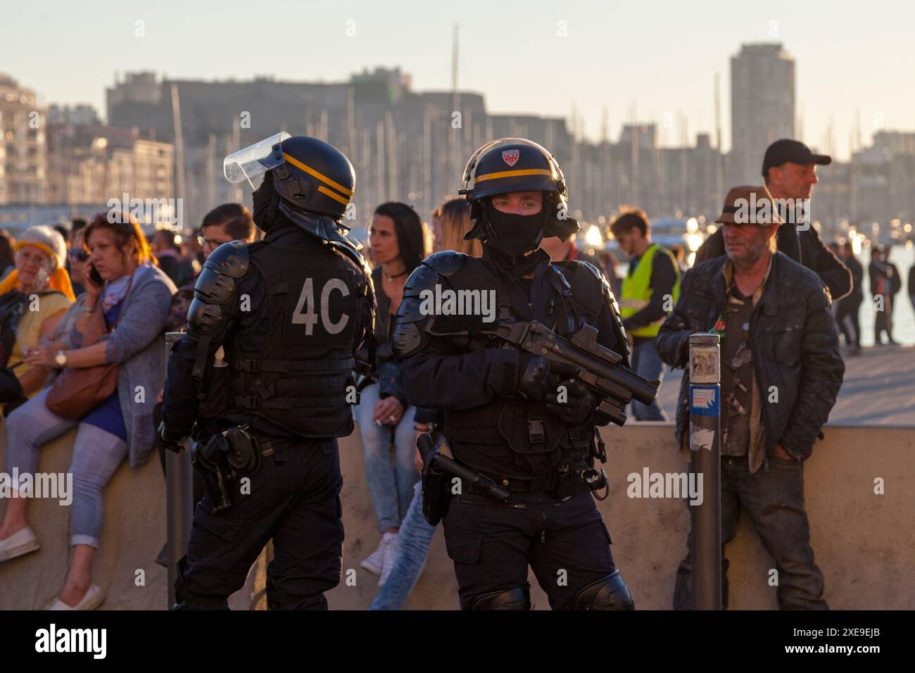 Defensive bullet launcher hi-res stock photography and images - Alamy