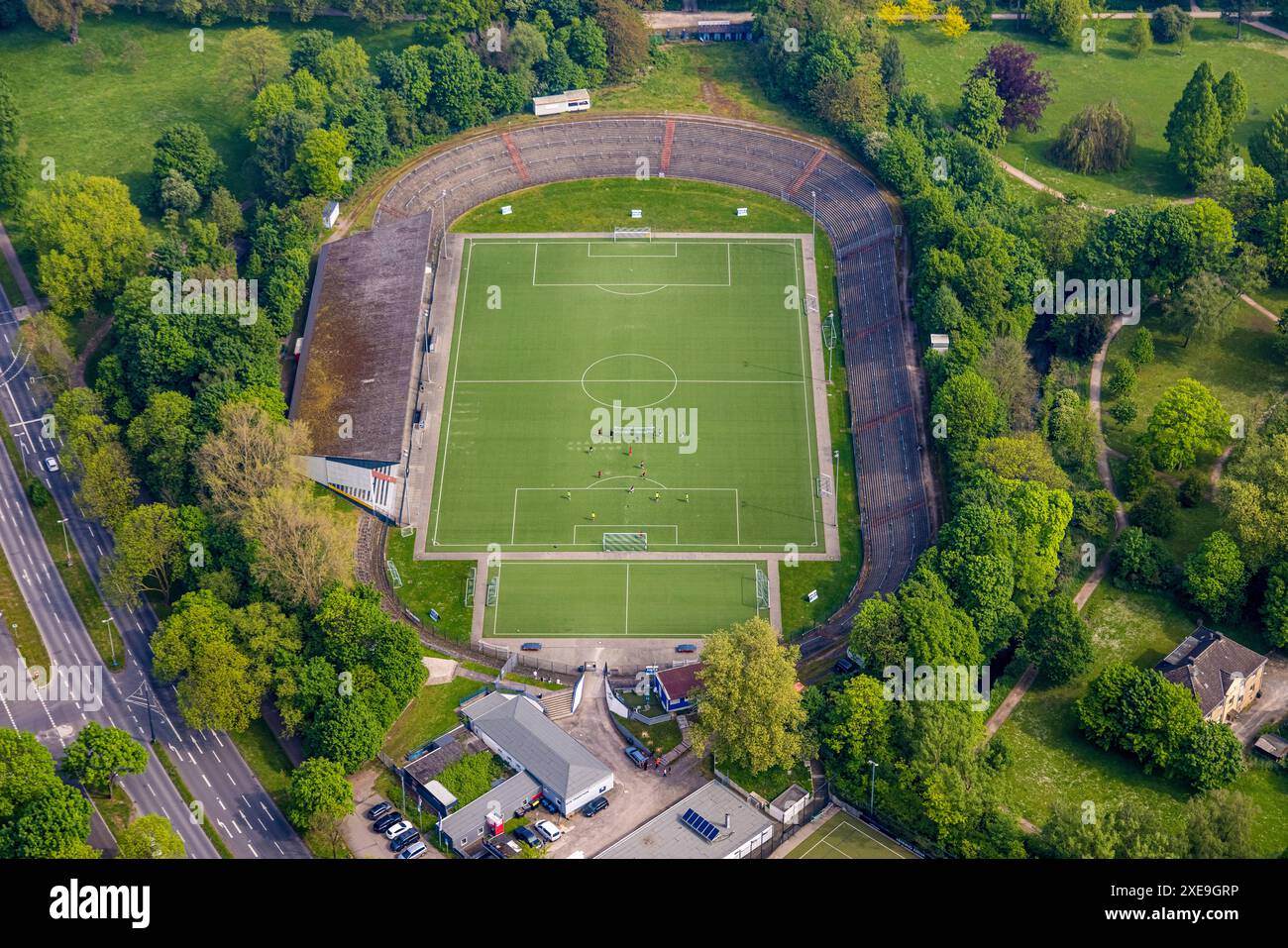 Soccer stadium poligonvatro arena hi-res stock photography and images ...