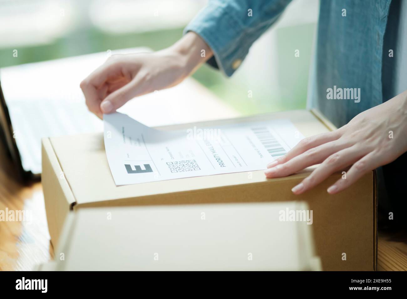 Owner parcel hi-res stock photography and images - Alamy
