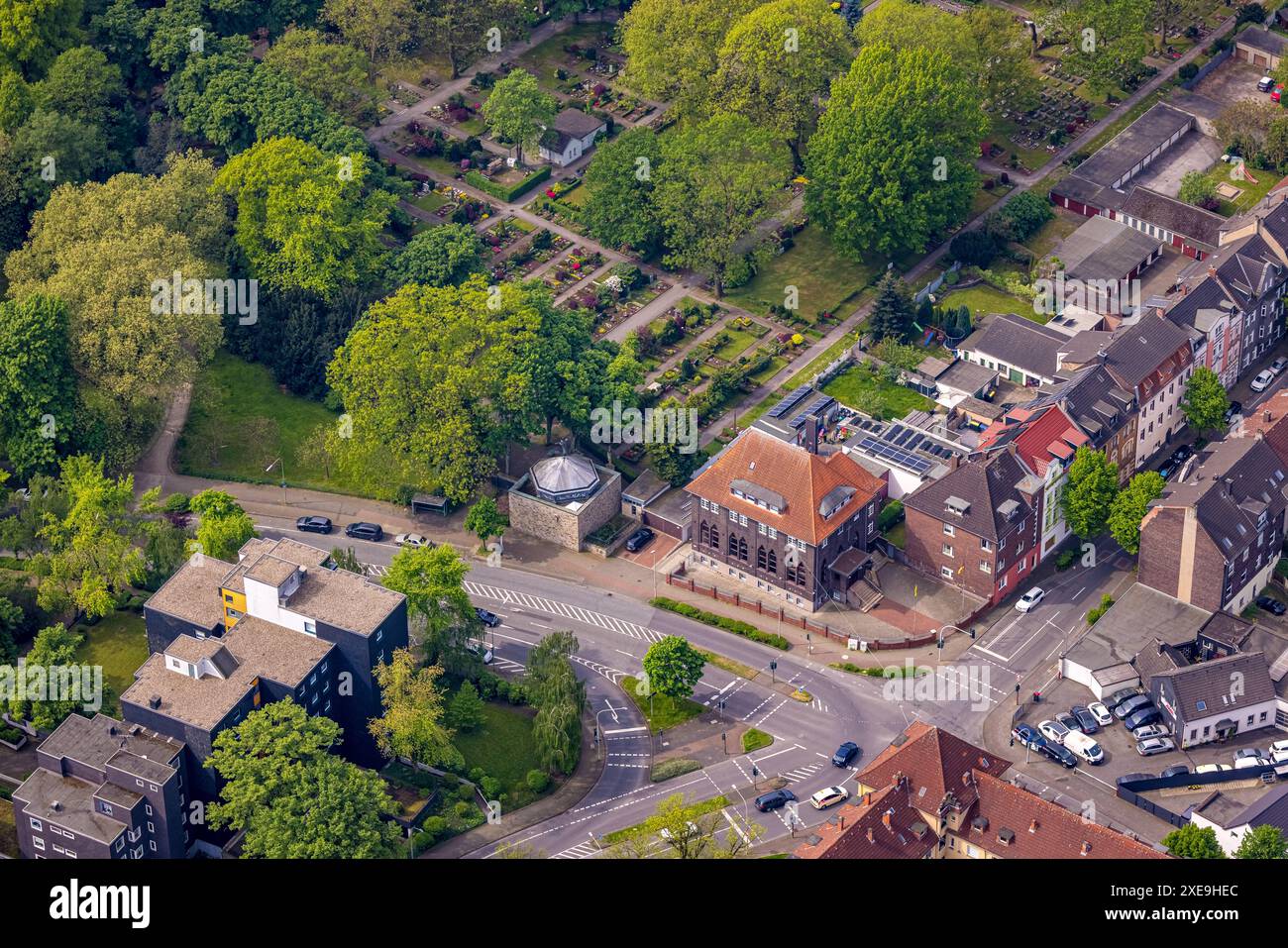 Aerial view, Syrian Orthodox Church at St. Laurentius Cemetery, Wanne ...