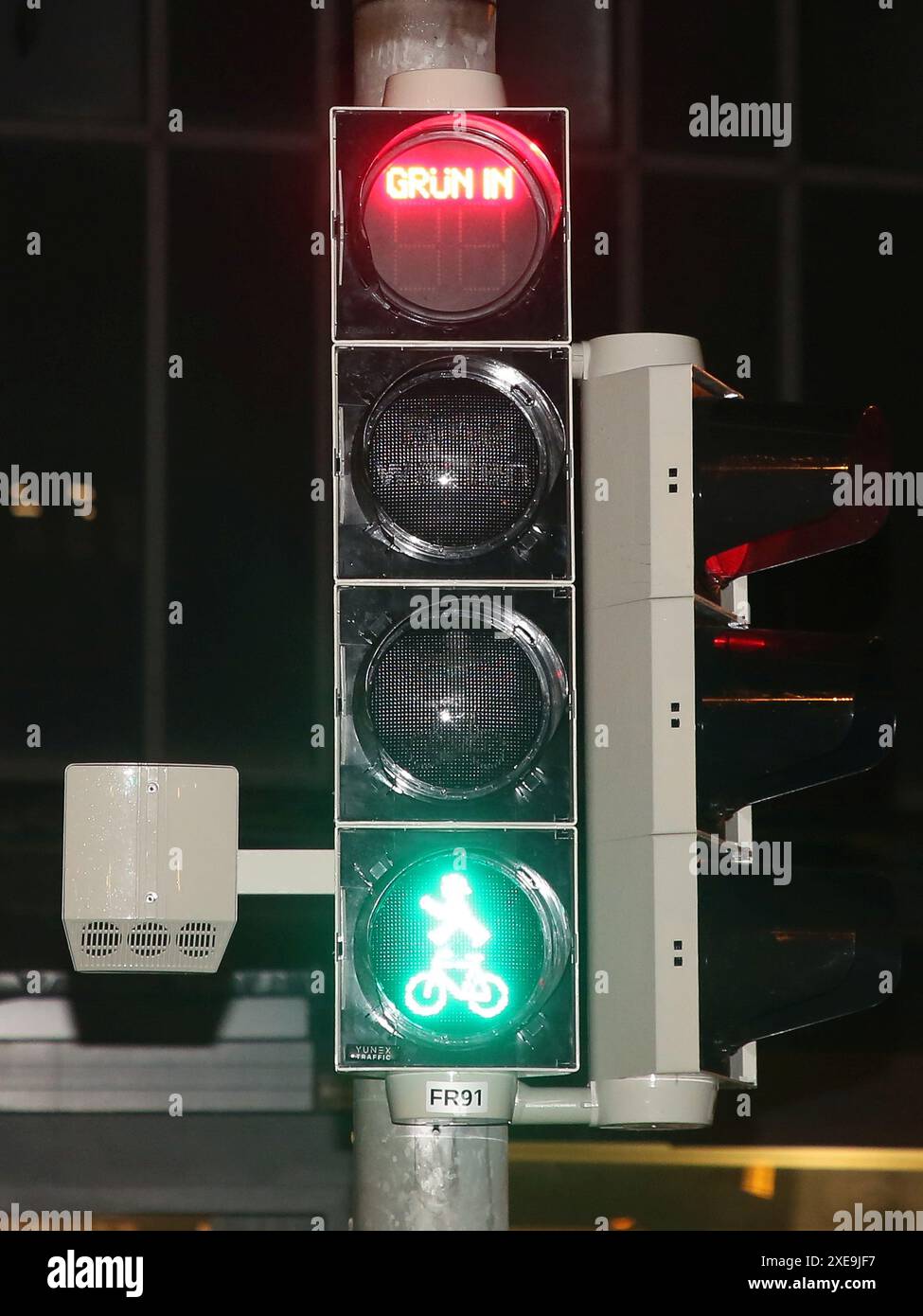 Countdown technology hi-res stock photography and images - Alamy