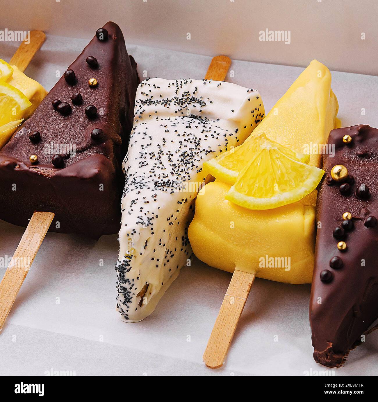 Box chocolate ice cream hi-res stock photography and images - Alamy