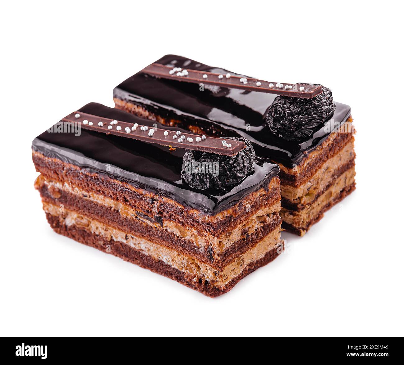 Cake chocolate strawberry slices Cut Out Stock Images & Pictures - Alamy