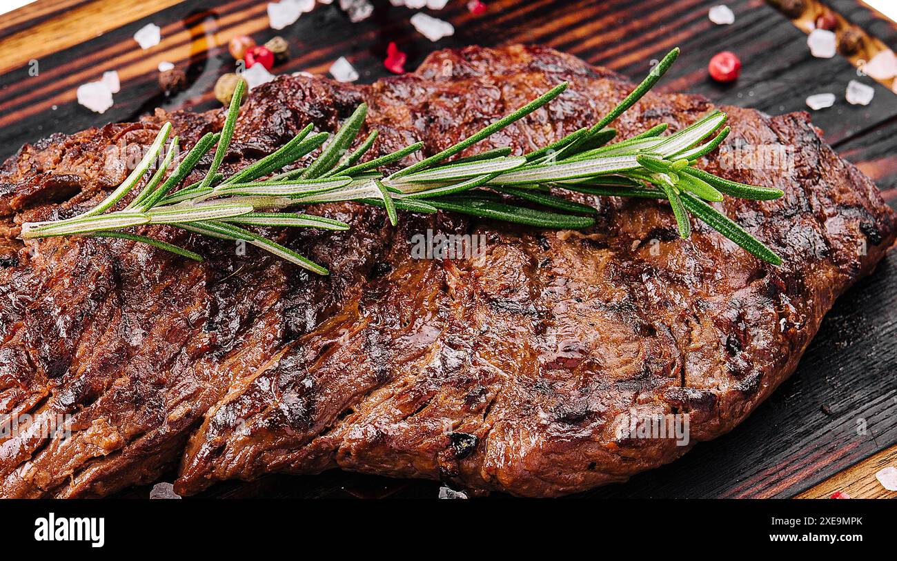 Grilled beef steak tomatoes hi-res stock photography and images - Alamy