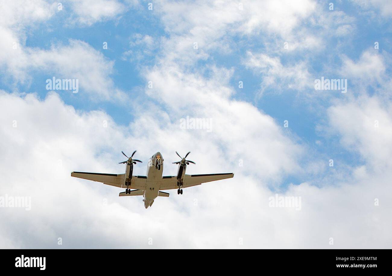 U.S. Army Col. Michael Armstrong relinquishes command to Lt. Col ...