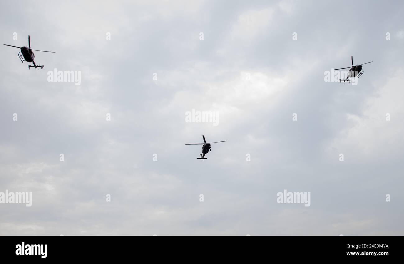 U.S. Army Col. Michael Armstrong relinquishes command to Lt. Col ...