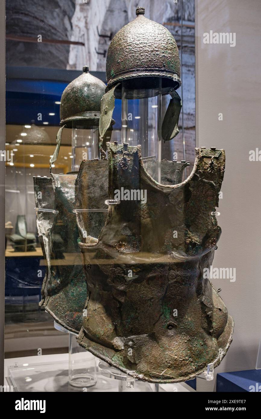 Body armour hi-res stock photography and images - Alamy