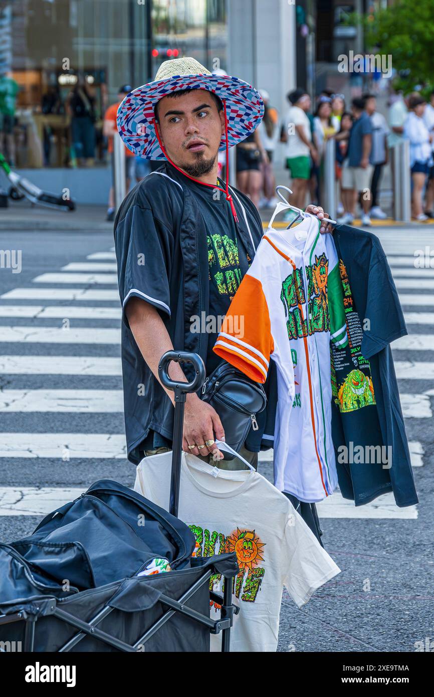 Bridgestone arena concert hi-res stock photography and images - Alamy