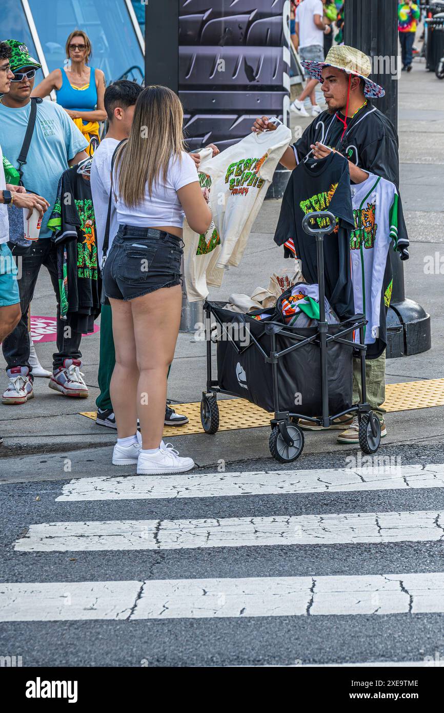 Bridgestone arena concert hi-res stock photography and images - Alamy