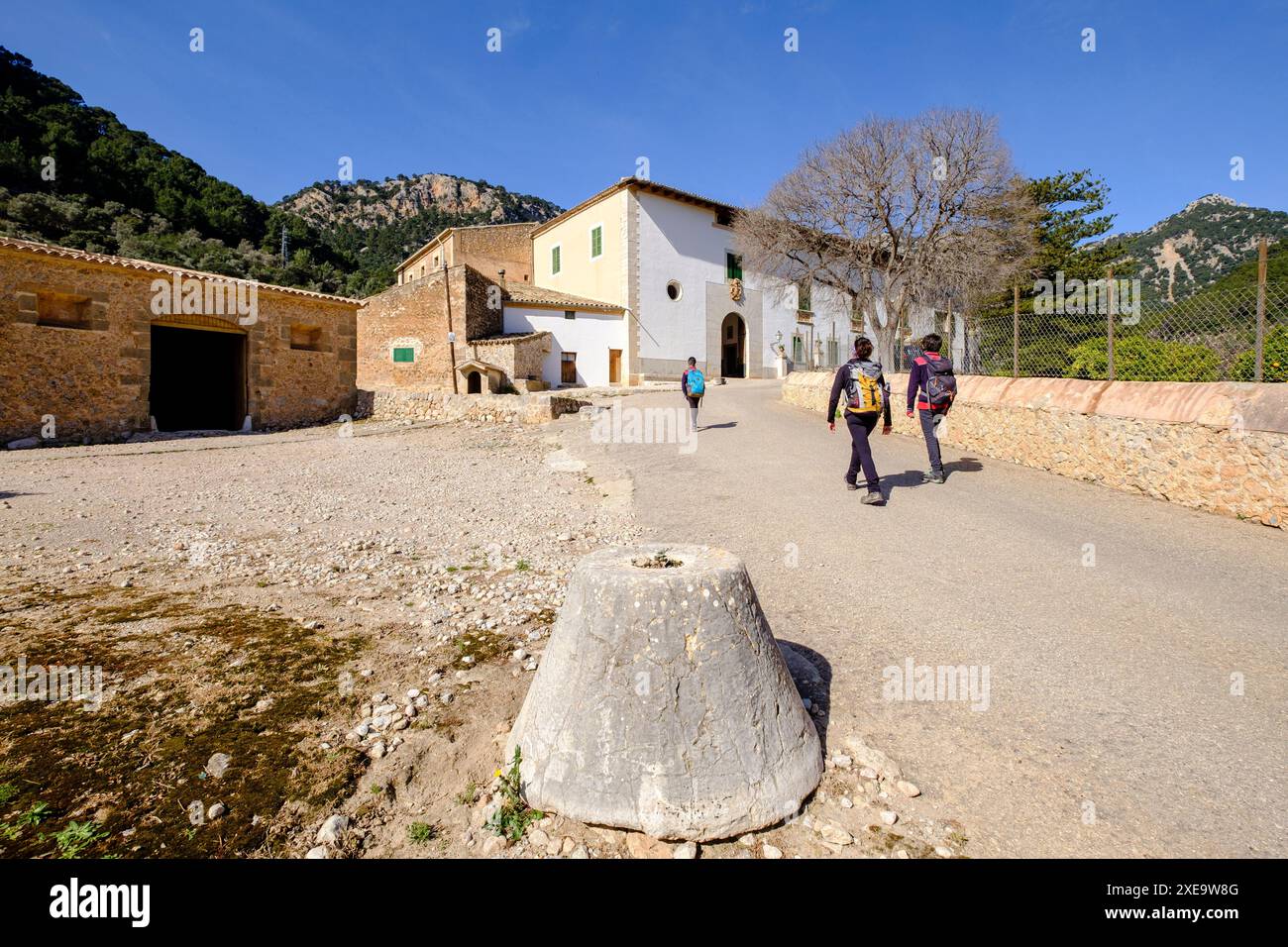 Walkers in front of the houses of â€œsÂ´AlquerÃ­a dÂ´Avallâ€ Stock ...