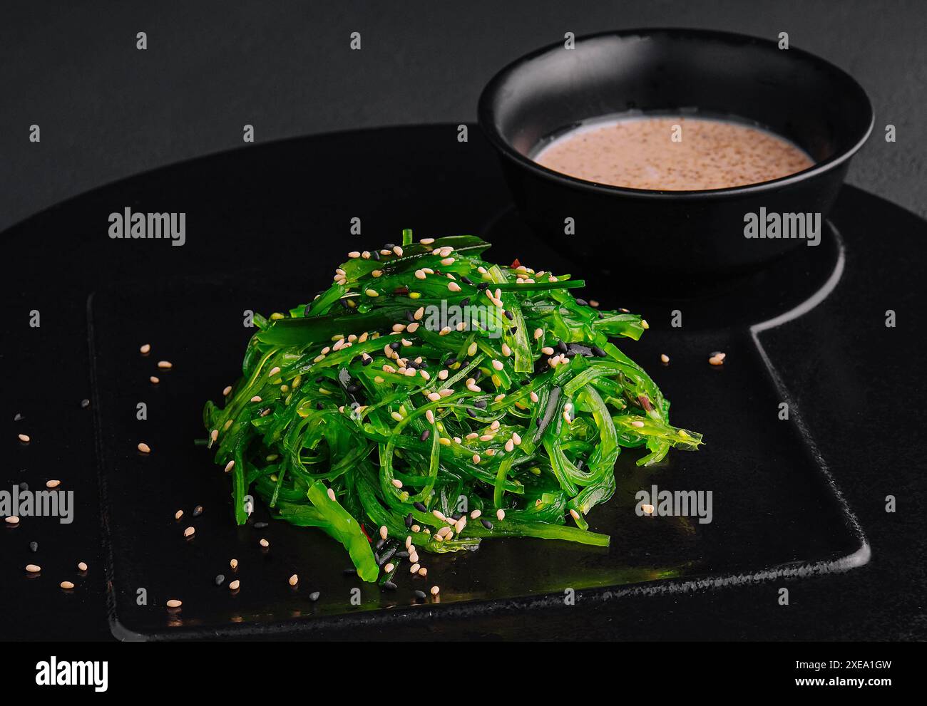 Wakame seaweed sesame seeds hi-res stock photography and images - Alamy