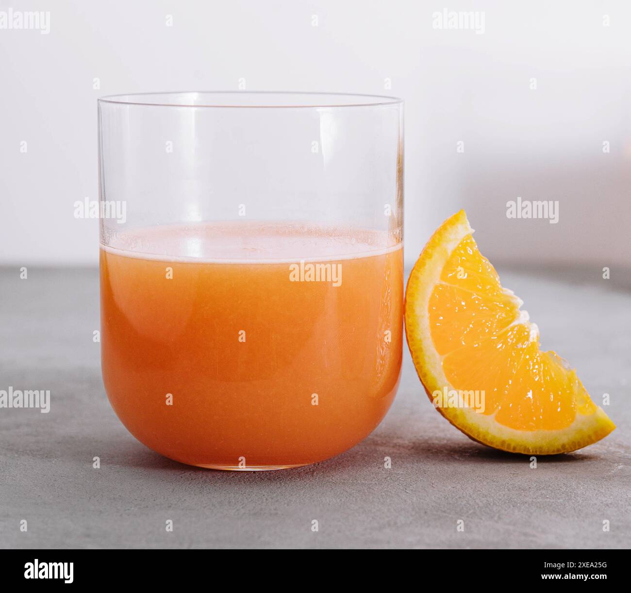 Orange juice two glasses hi-res stock photography and images - Alamy