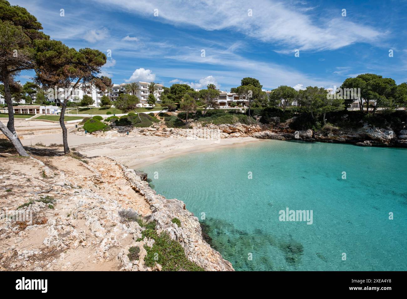 Playa cala esmeralda mallorca hi-res stock photography and images - Alamy