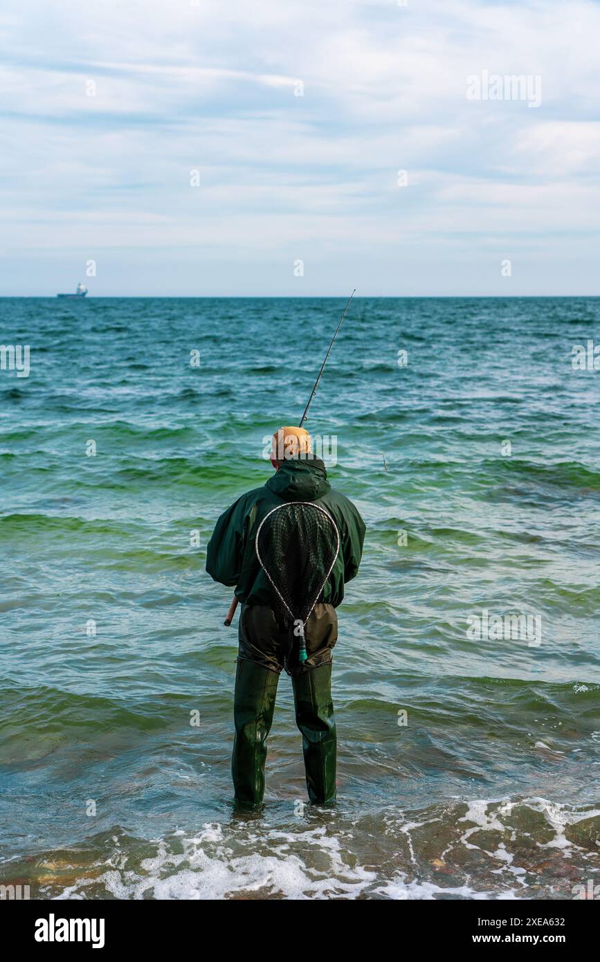 Anglers in nature hi-res stock photography and images - Alamy