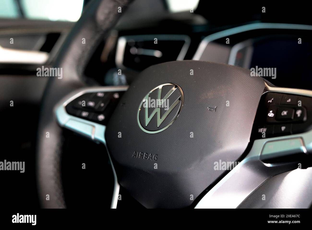 Logo volkswagen polo hi-res stock photography and images - Alamy
