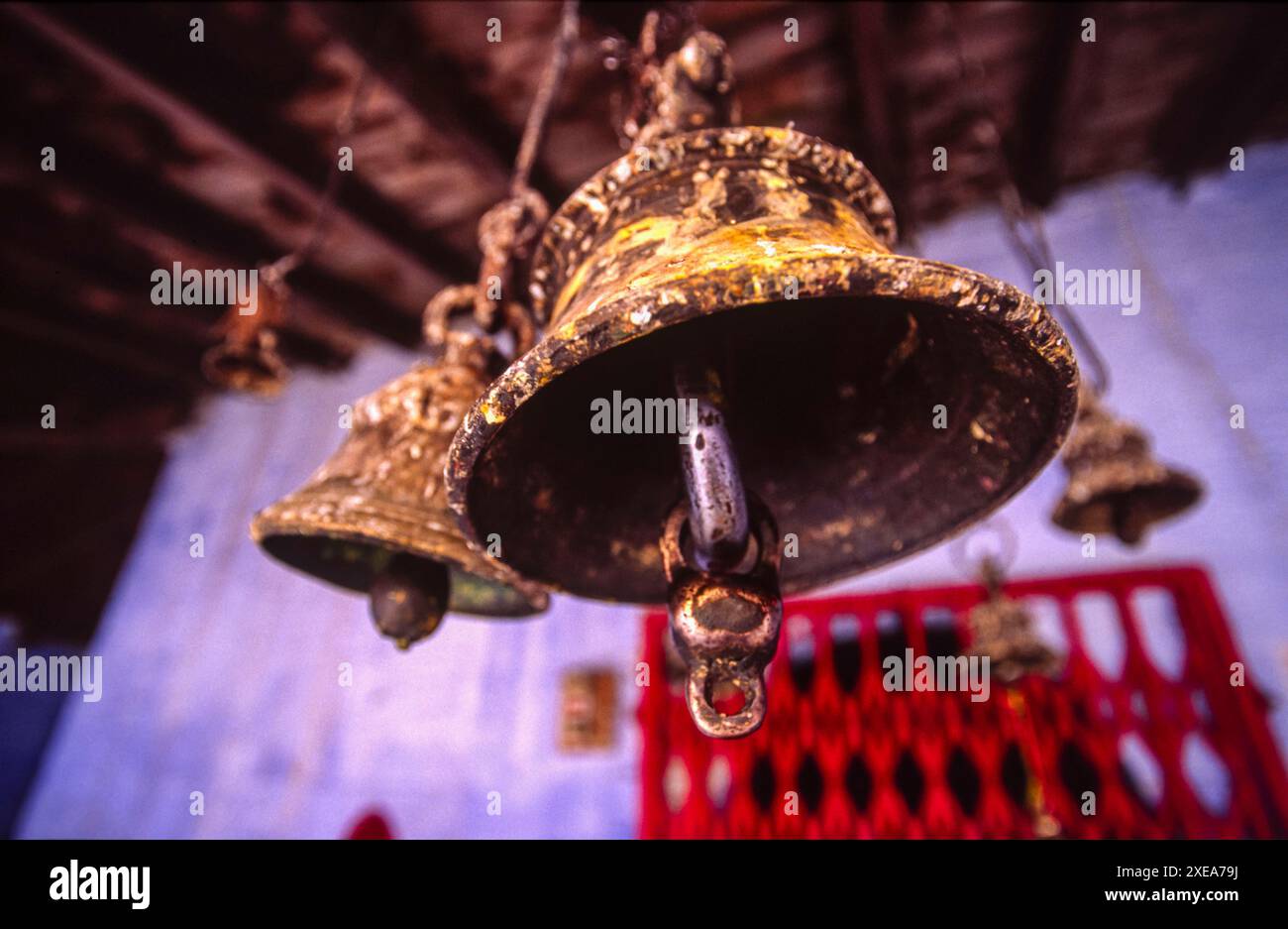 Gold votive hi-res stock photography and images - Alamy
