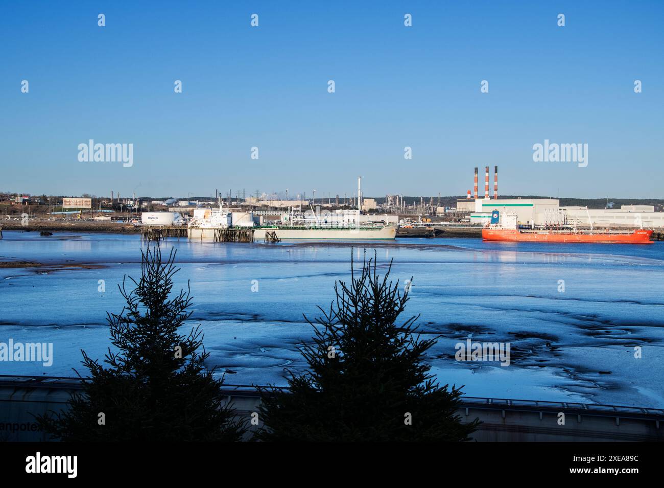 Ports and terminals hi-res stock photography and images - Alamy