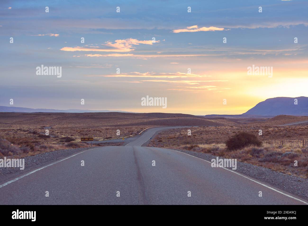 Utah has an extreme steppe climate with salt deserts, sandstone cliffs ...