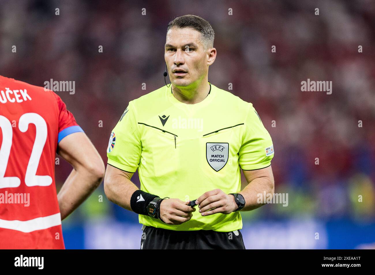 Hamburg, Germany. 26th June, 2024. Referee Istvan Kovacs seen during ...