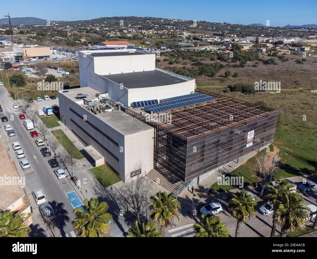 Resort theater hi-res stock photography and images - Alamy