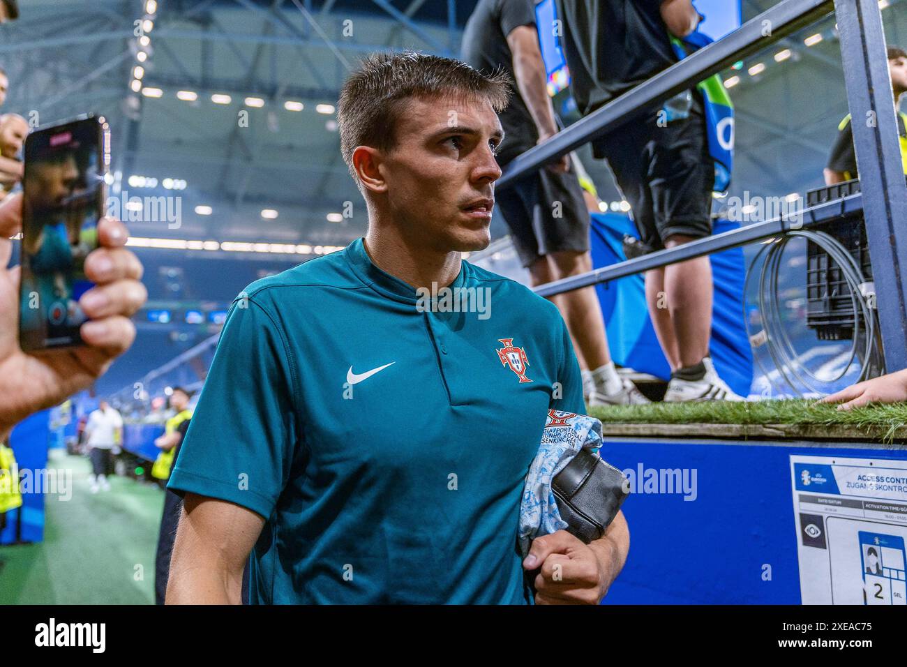 Joao Palhinha (Portugal, #6) leaving the stadium Georgien vs. Portugal ...