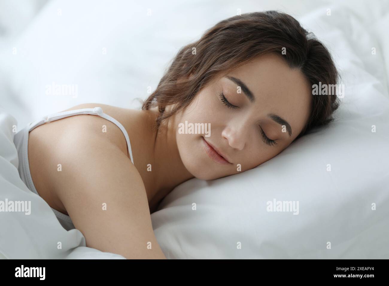 Bedtime. Beautiful woman sleeping in bed at home Stock Photo - Alamy